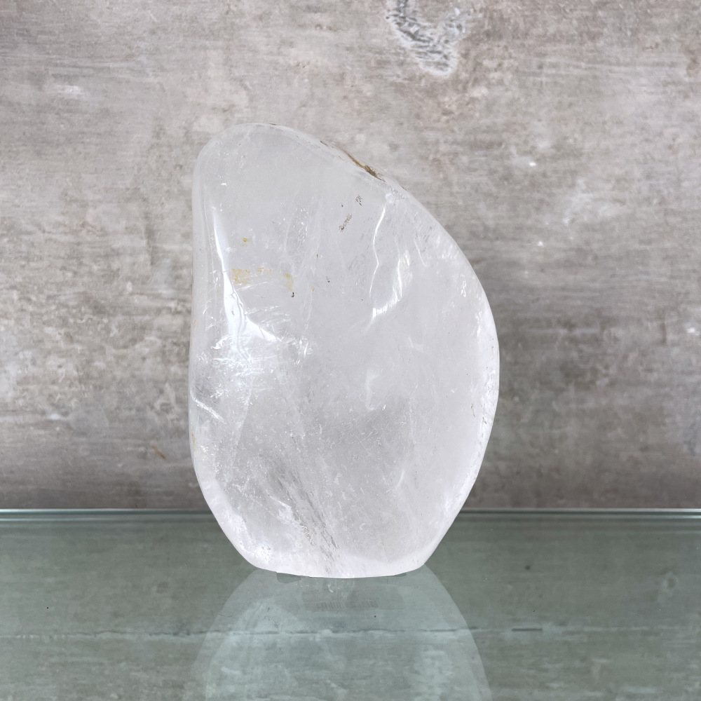 Buy Forma Libre Cuarzo Claro | AMAMINERALI